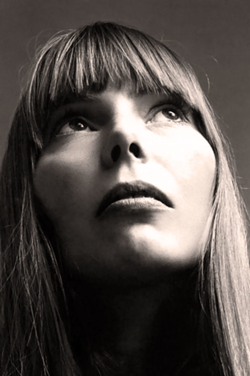 Joni Mitchell - In Concert From London 1983 - Past Daily Soundbooth ...